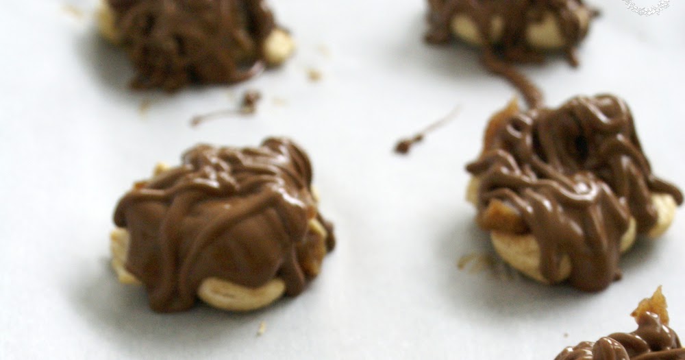 Vegan Cashew Caramel Clusters | You CAN have your cake and eat it too.