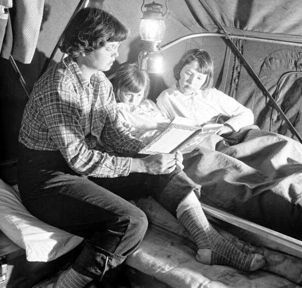 Vintage Pictures Documenting American Campers from the 1940s ~ Vintage ...