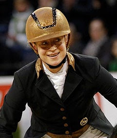 Behind the Bit: Isabel has good sense, if not good taste