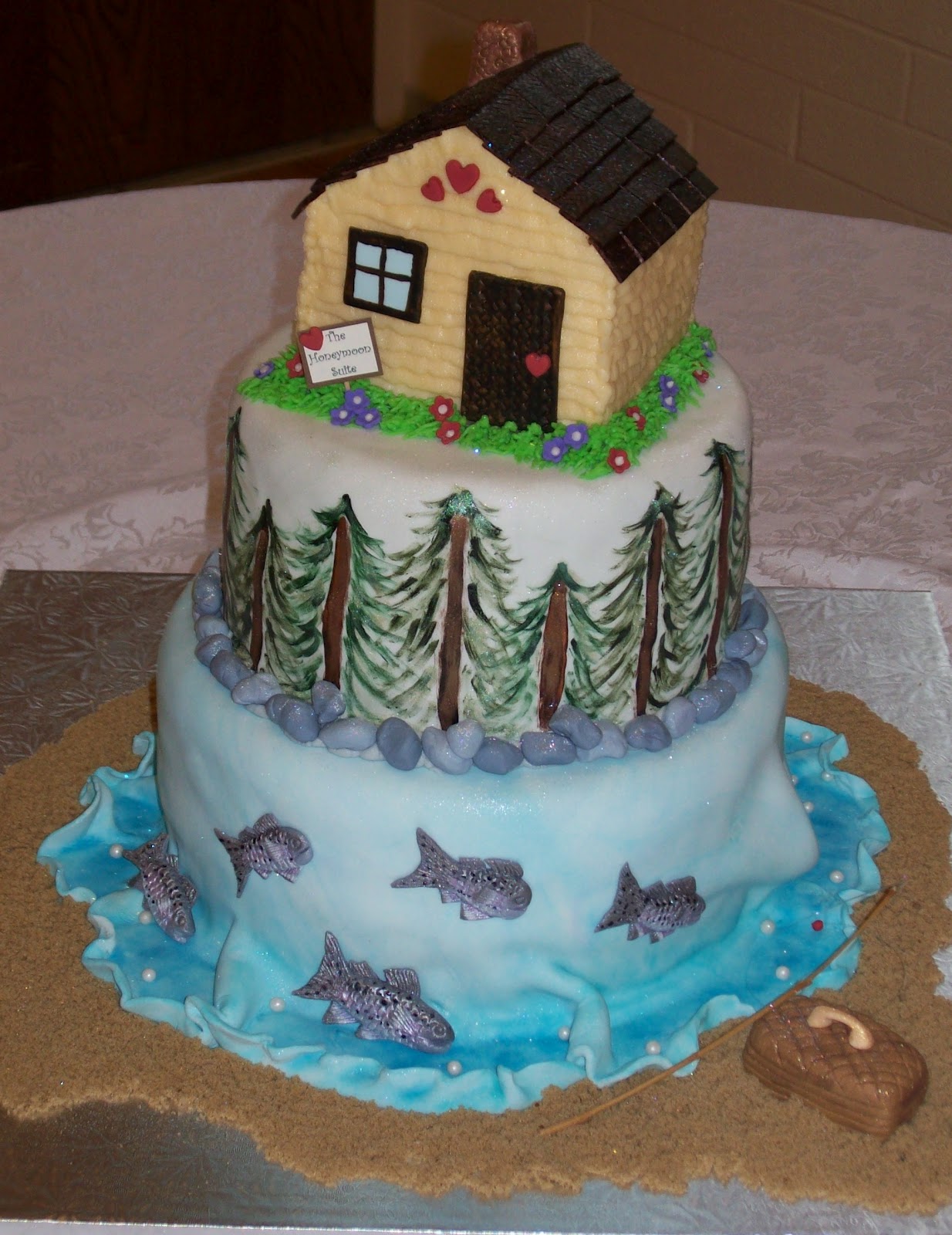 Tastes Like Cake: Outdoor themed grooms cake