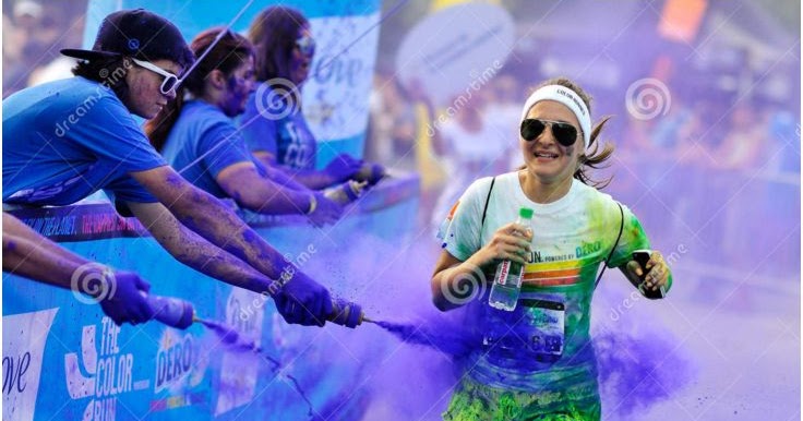 Cremorne Point Manor: Sprint And Splat In The Color Run