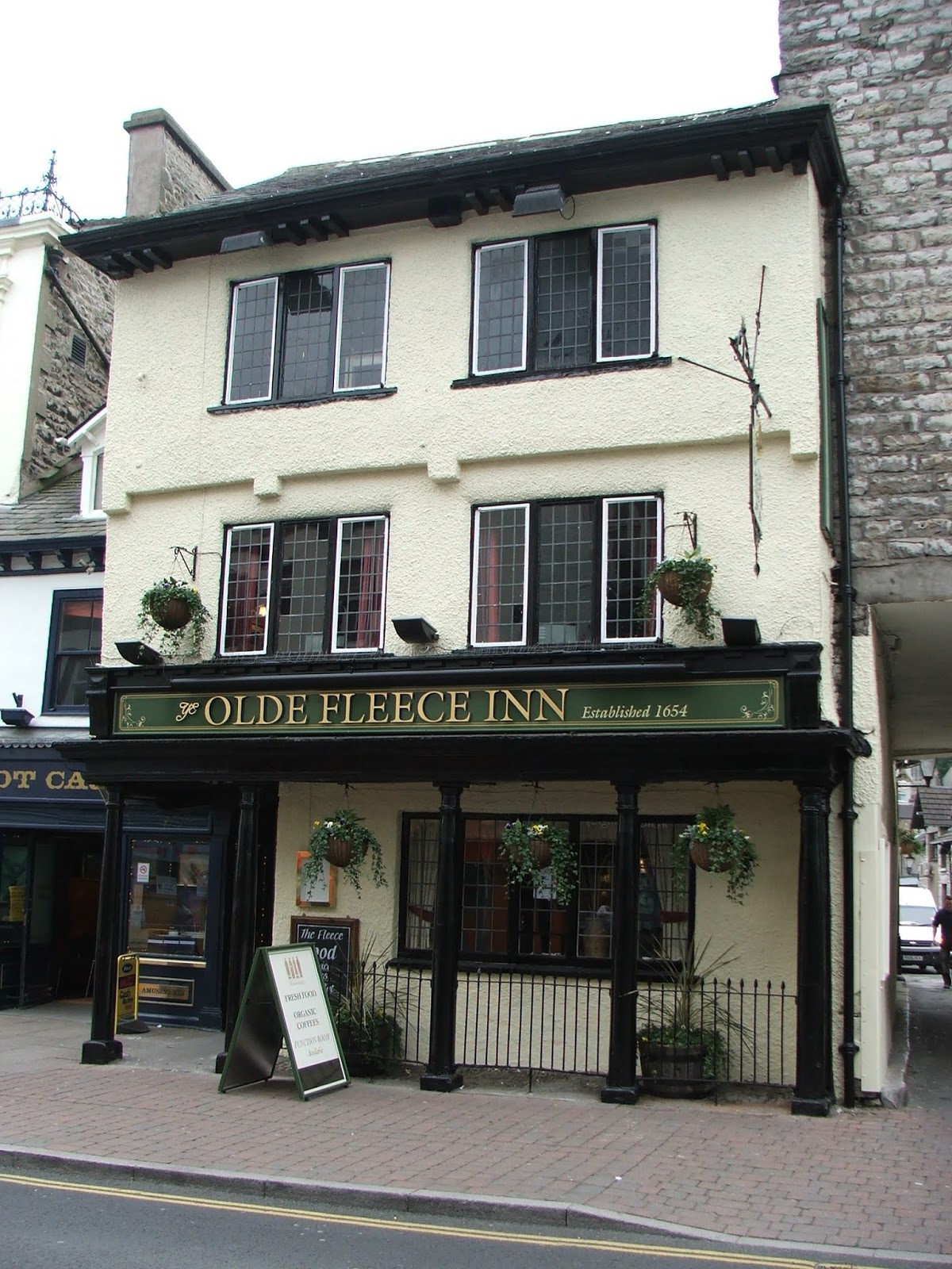 The castles, towers and fortified buildings of Cumbria: Kendal, The ...