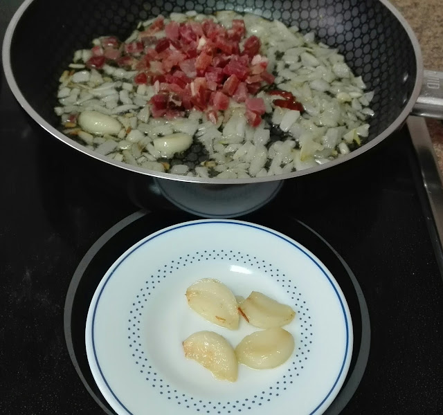 Facebook Twitter Google+ Pinterest Linkedin Print Whatsapp