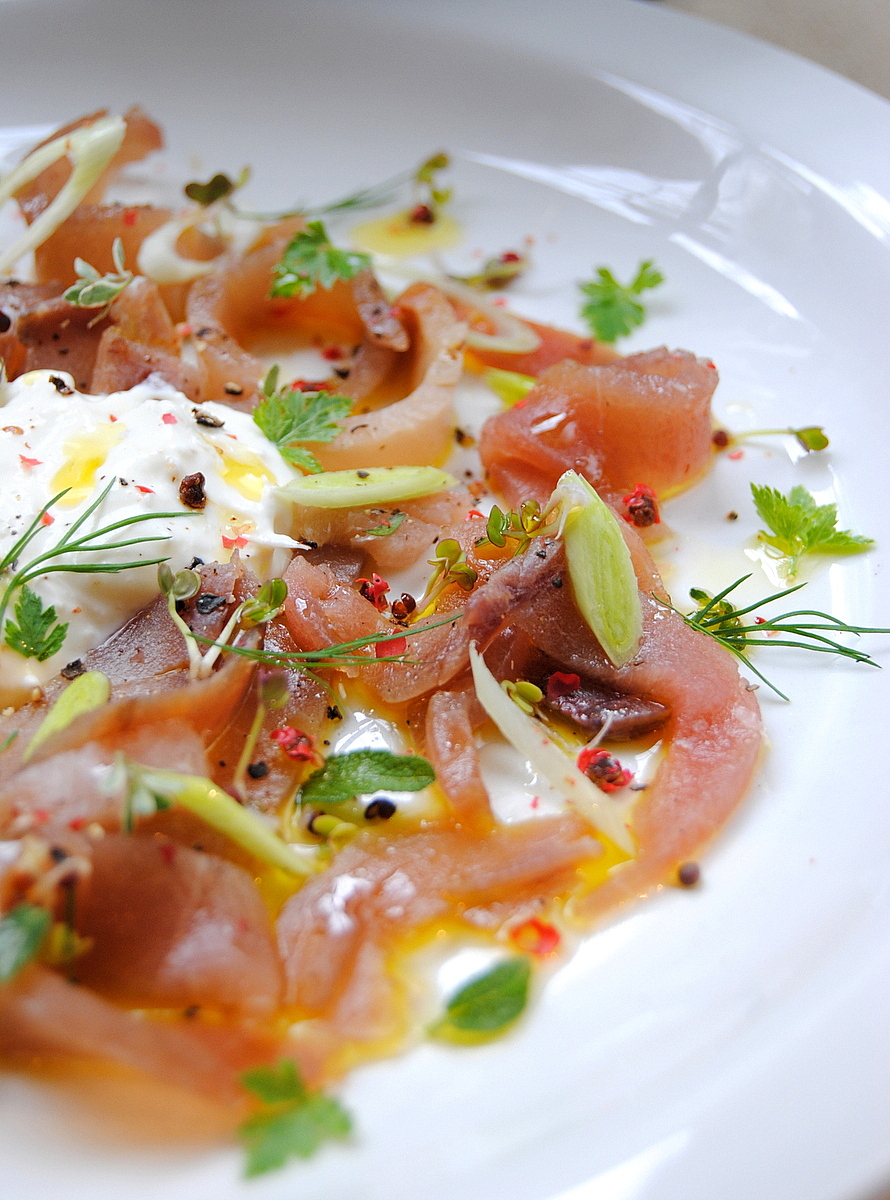 Smoked Tuna with Fresh-Horseradish Cream, Pink Pepper and Herbs ...