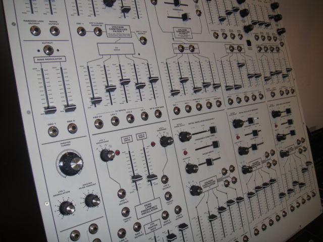 MATRIXSYNTH: White Macbeth M5N Synthesiser