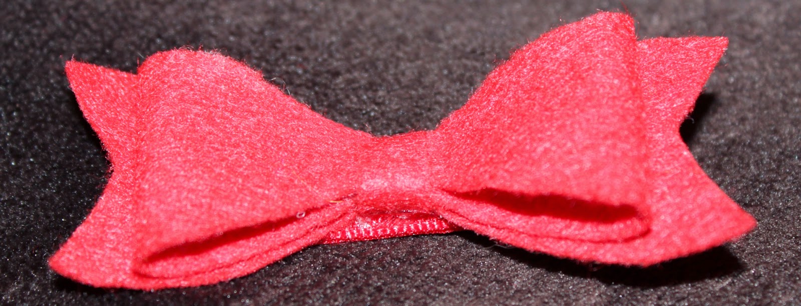 Aira Artistry: Discovering 2014: Felt Bows