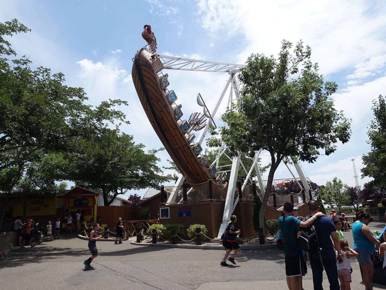 Rattlesnake Tour: Cliff's Amusement Park