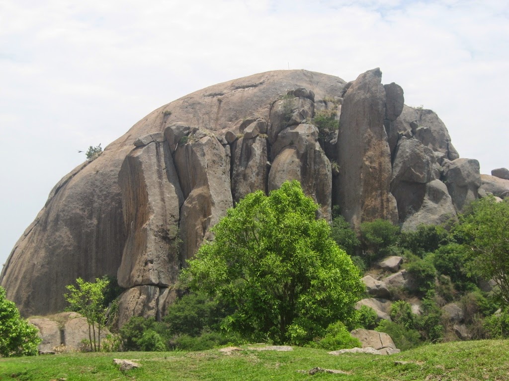 The Travel Reminiscenes: Ramanagara Trekking