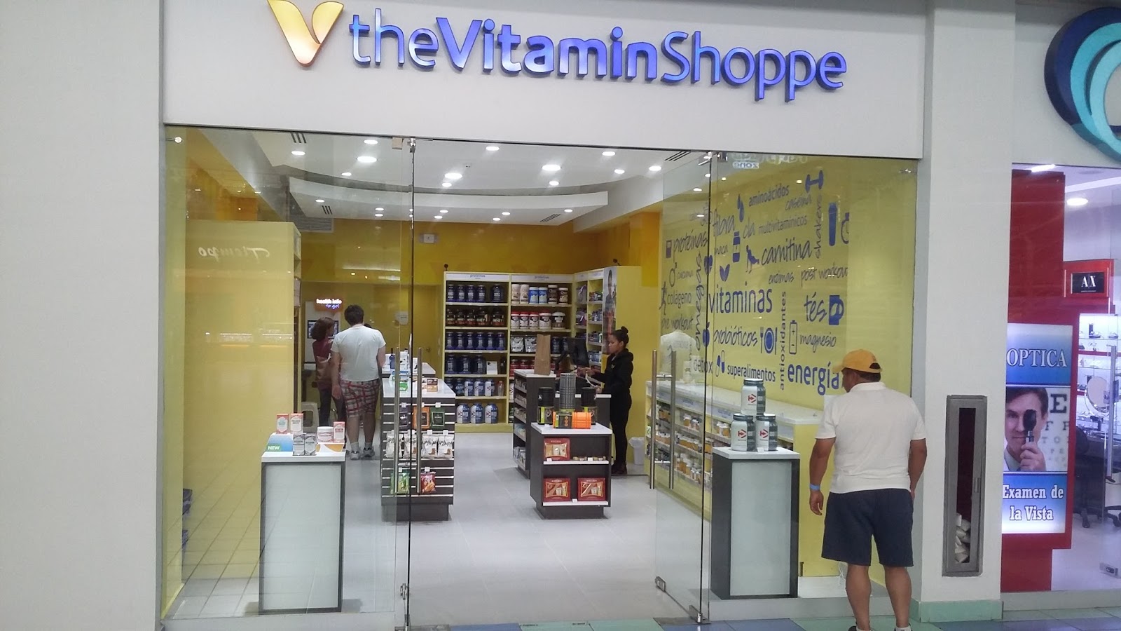 RUNNING IN PANAMA : THE VITAMIN SHOPPE