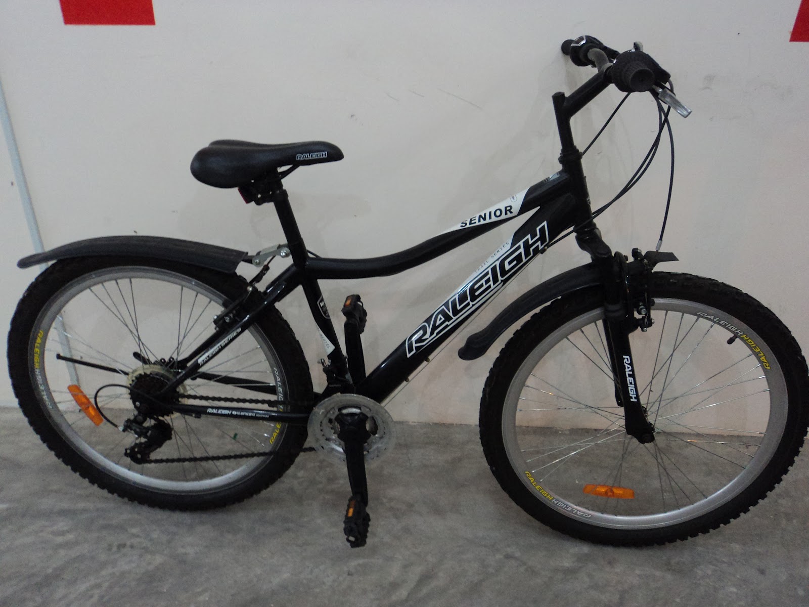 The Right Bike Store II: 26" / 21 Speed Imported Used Mountain Bicycle ...