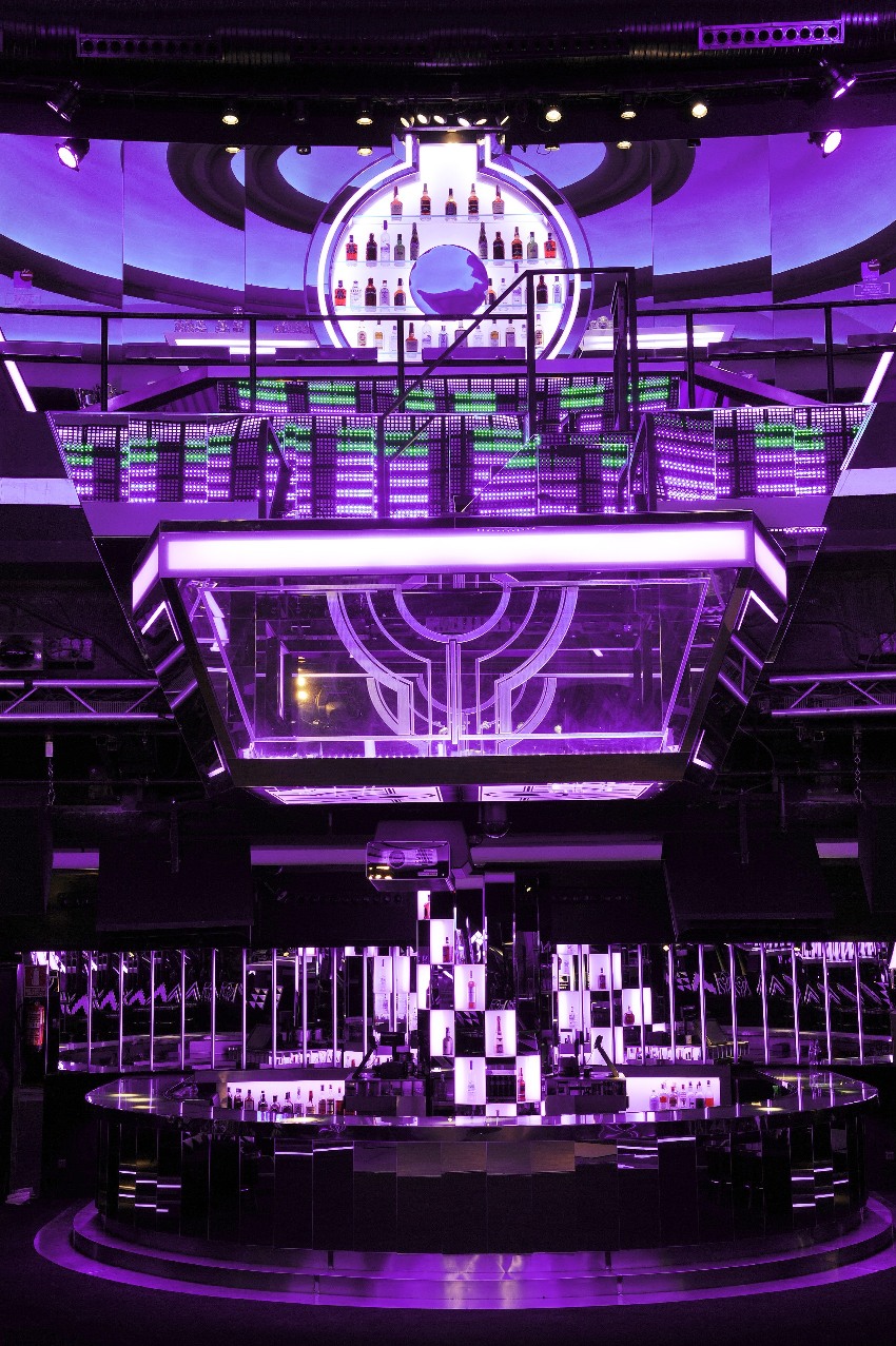 Night Life All Over the World: Madrid