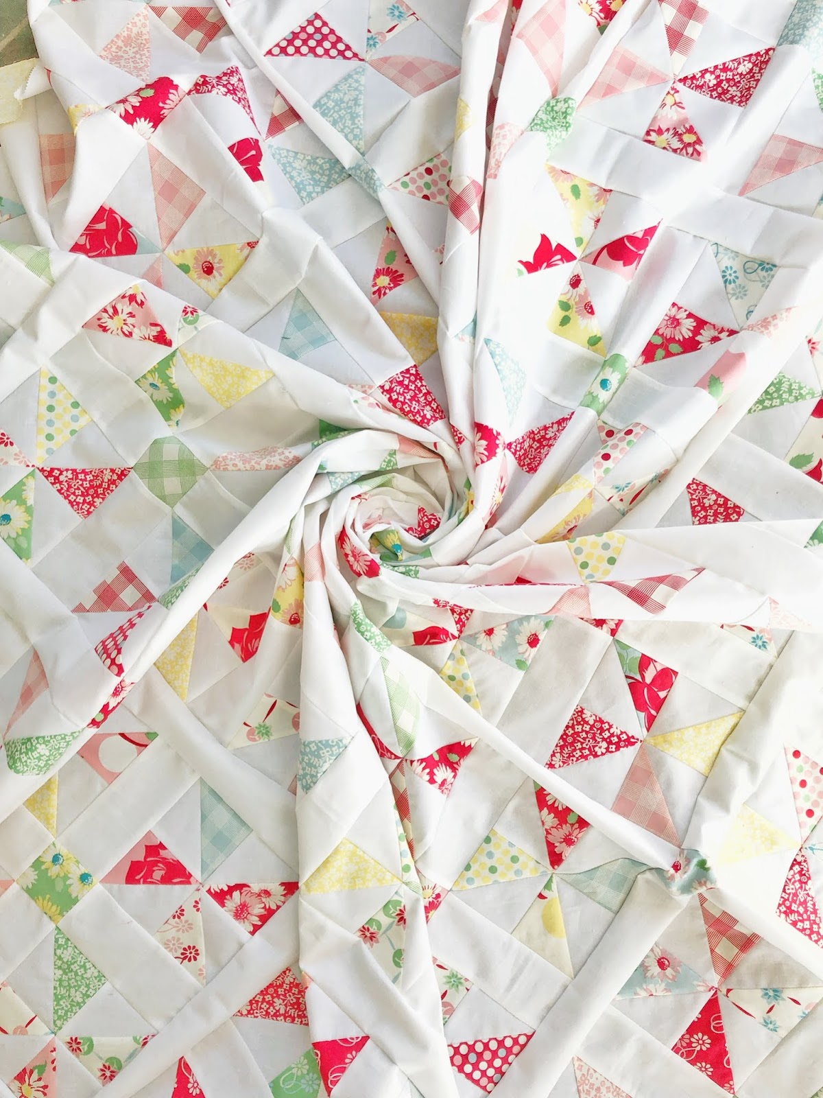 Moda Bake Shop Free Pattern: Grandma's Pinwheel Quilt