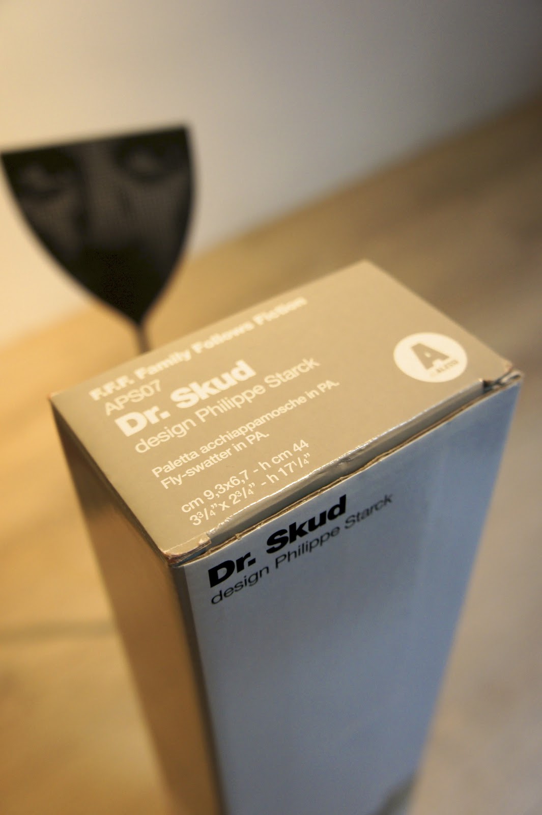 i - first person singular: "Dr. Skud" Fly-Swatter | Philippe Starck for ...