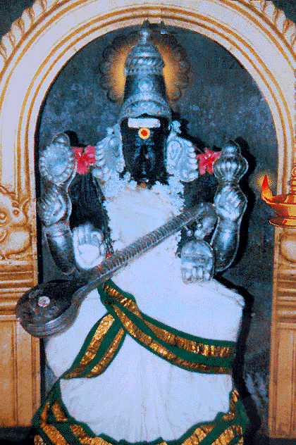 Tamilnadu Tourism: Goddess Saraswathi Temple, Koothanur, Thiruvarur