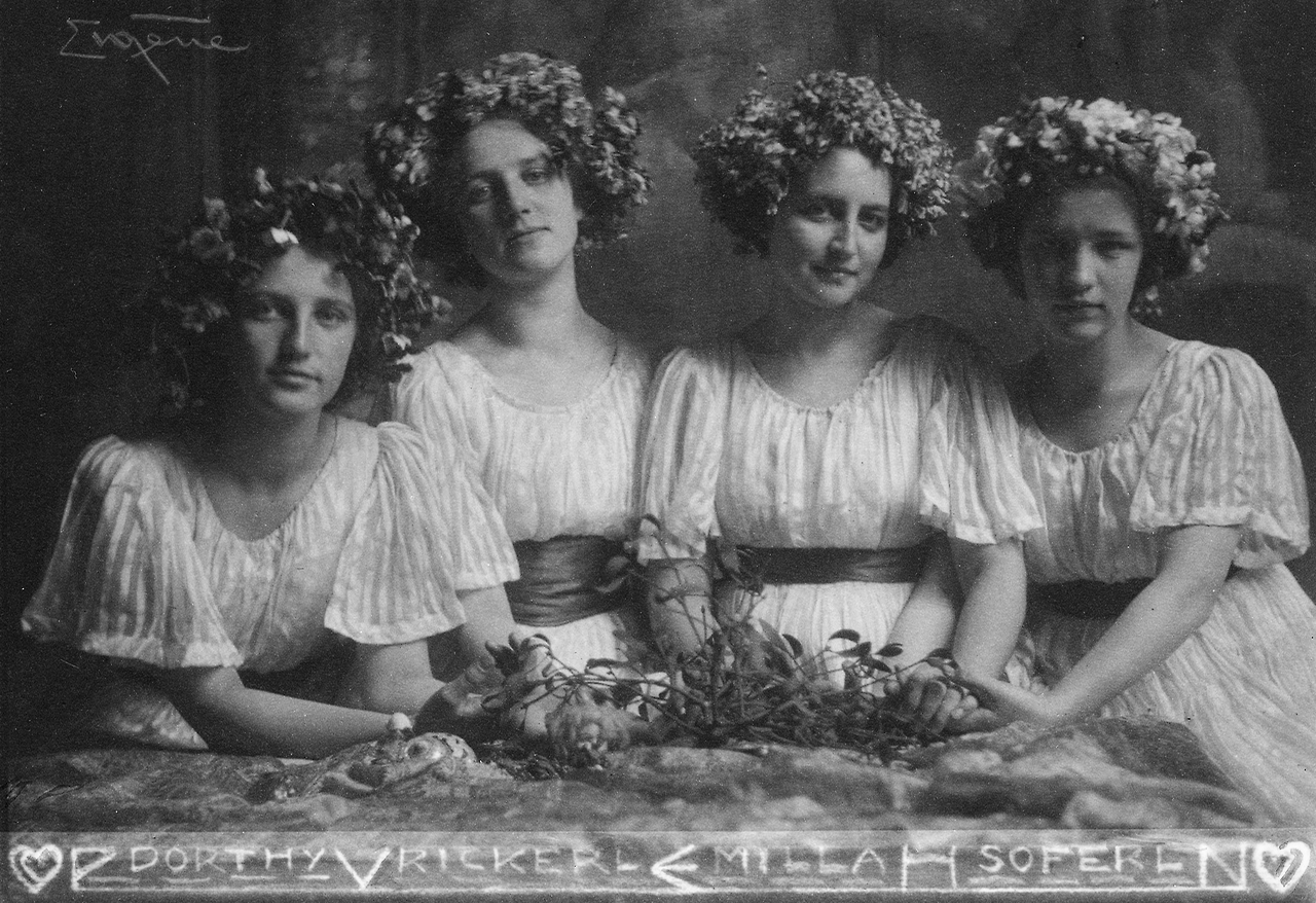 VINTAGE PHOTOGRAPHY: Four Sisters by Frank Eugene 1900s