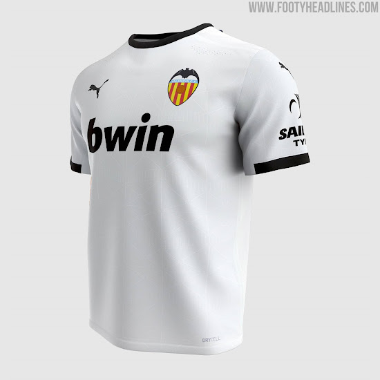 Valencia 20-21 Home, Away & Third Kits Released - Footy Headlines