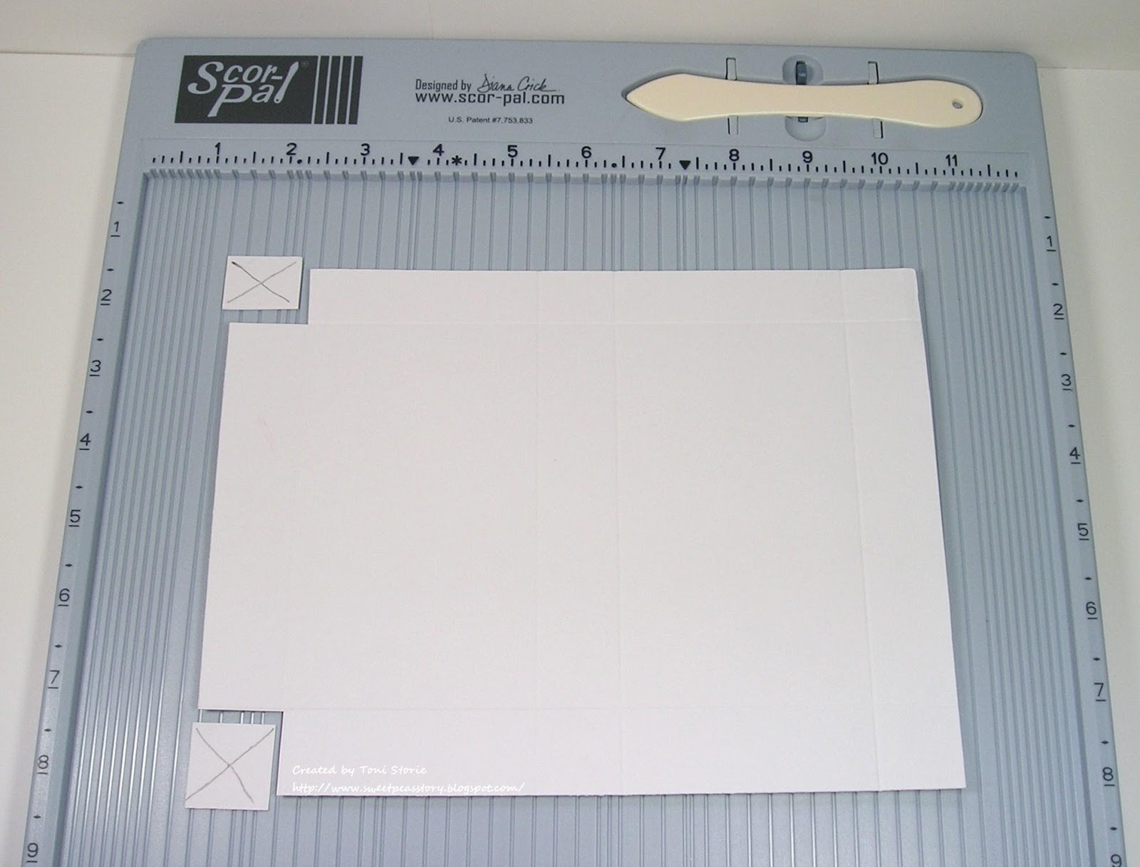 Sweet Pea's Story: A Window Box Scor-Pal Tutorial