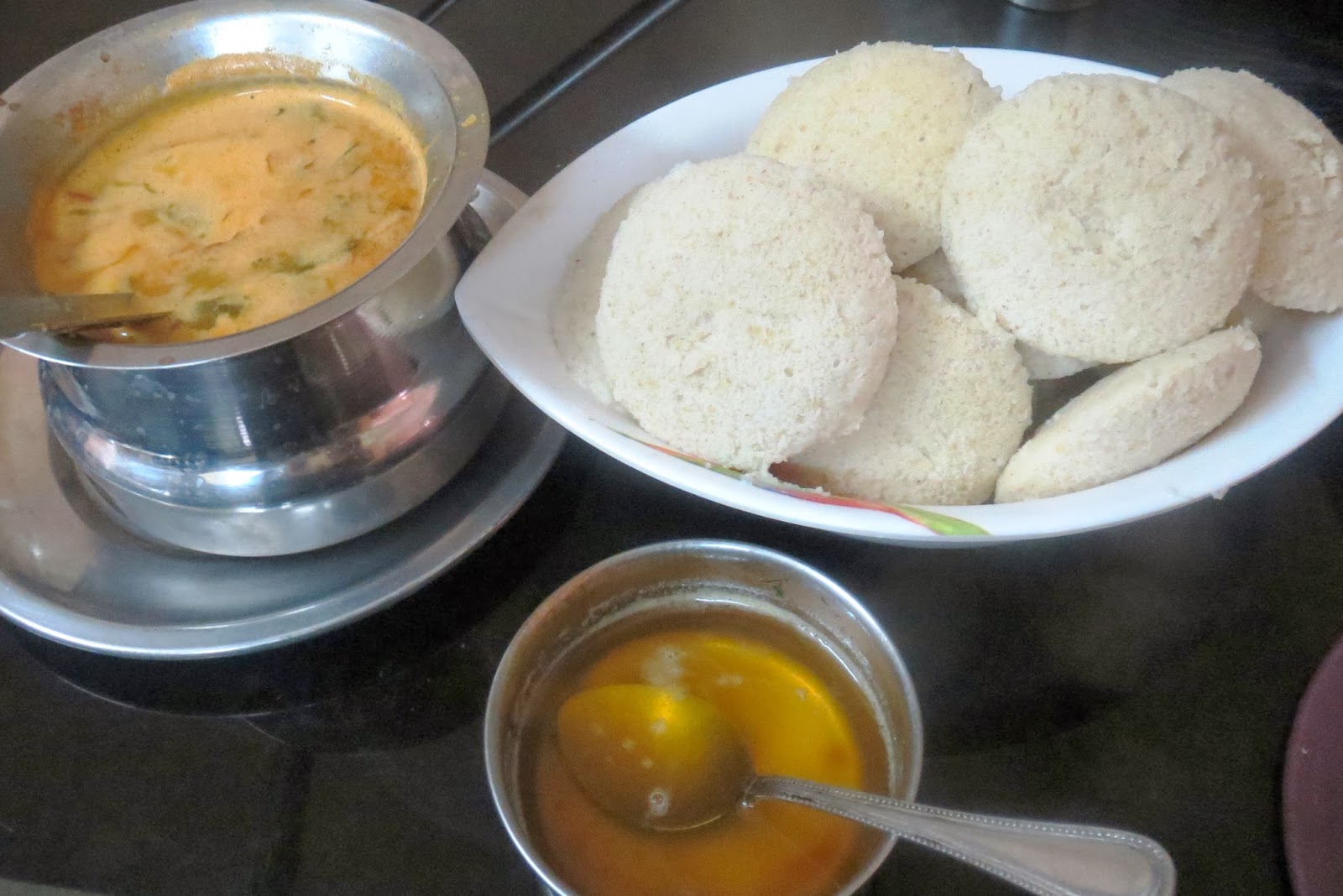 ಅಡಿಗೆ - Adige: Navane - Urd Idlies .- (Foxtail Millet)