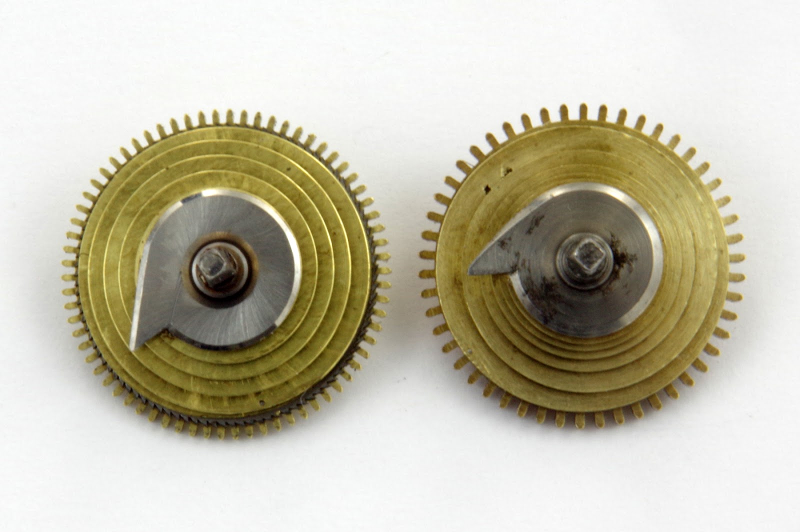 Oxford Pocket Watches: Verge Fusees and Modern Mainsprings don’t mix.