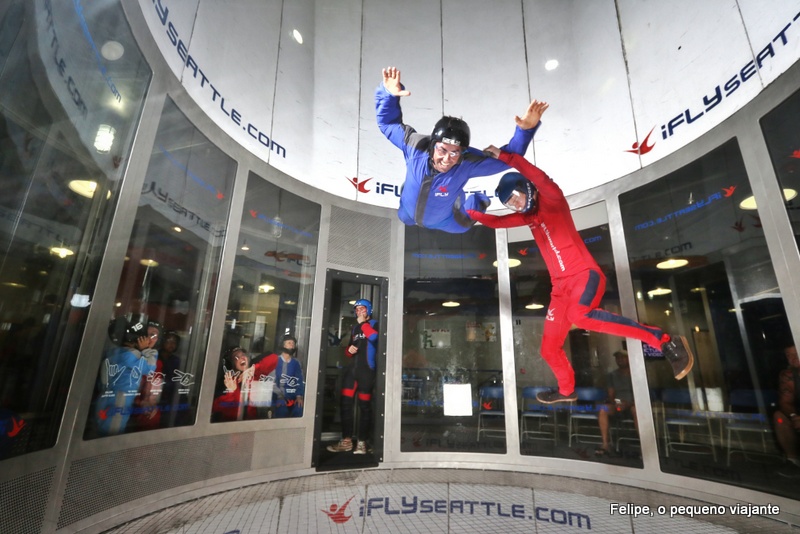 iFLY Seattle Indoor Skydiving - como é a experiência de voar em queda ...