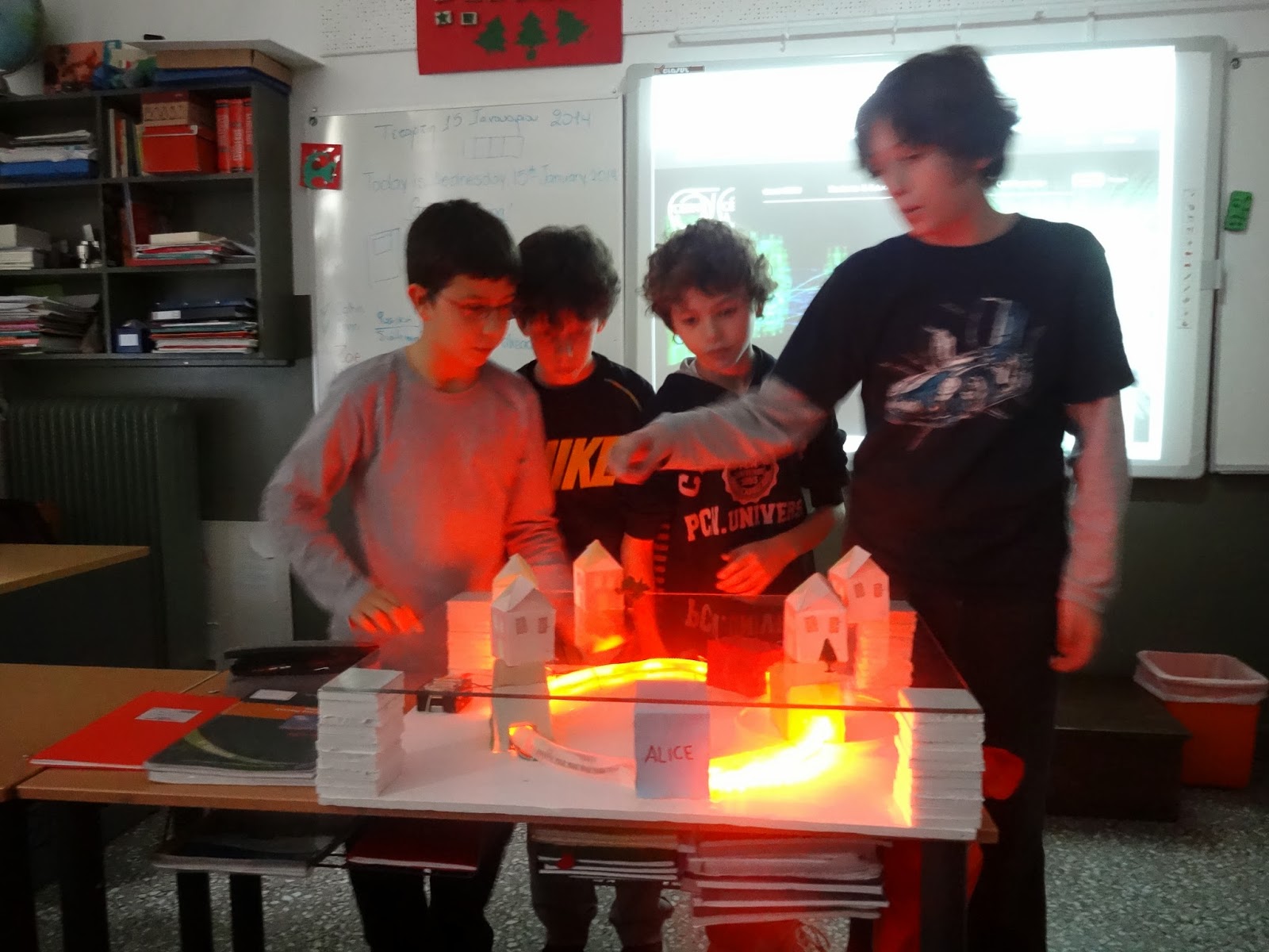 CERN for kids: Ο LHC όπως τον βλέπουν τα παιδιά!