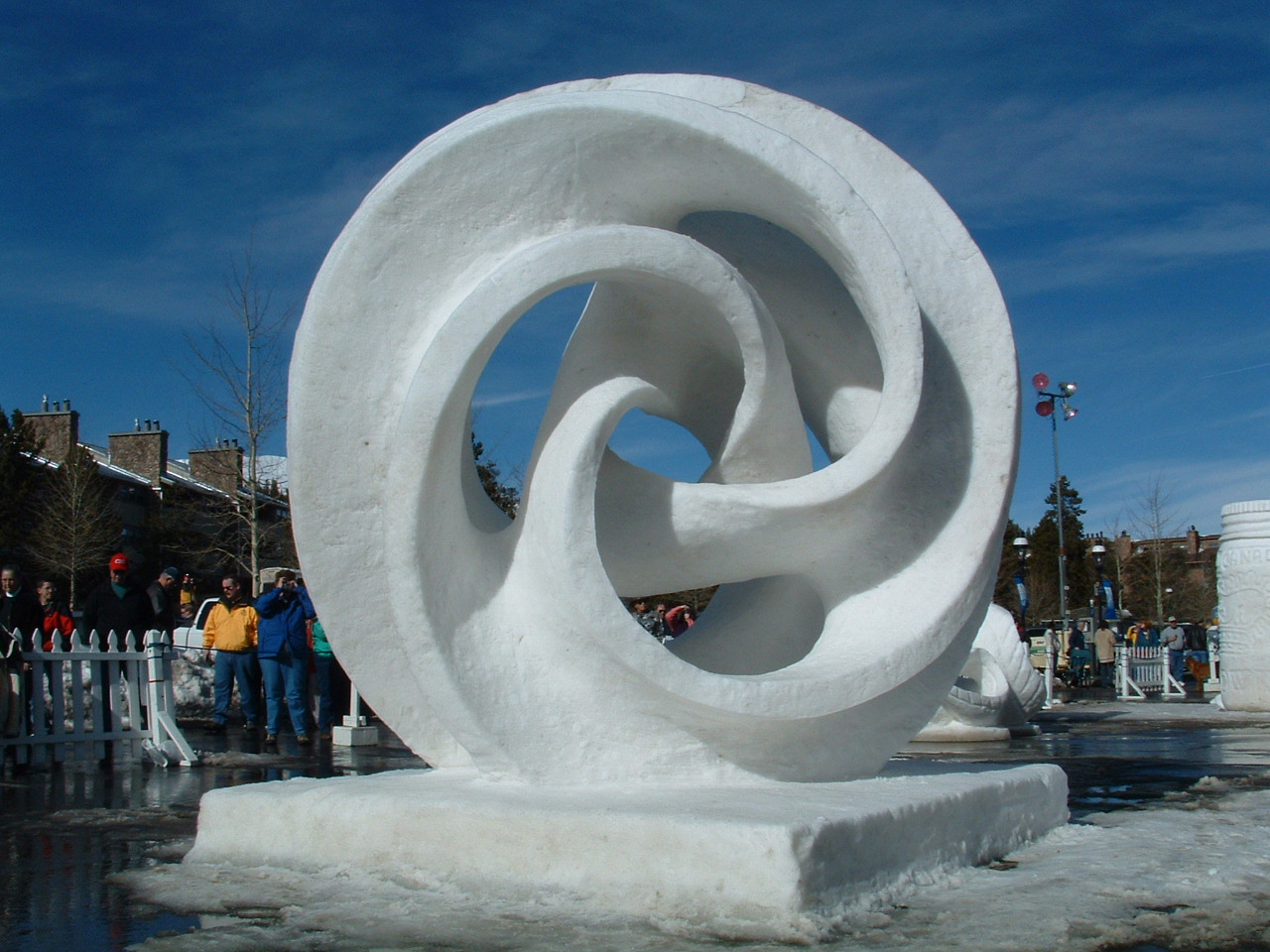 Aimless Diversions: 20 amazing snow sculptures