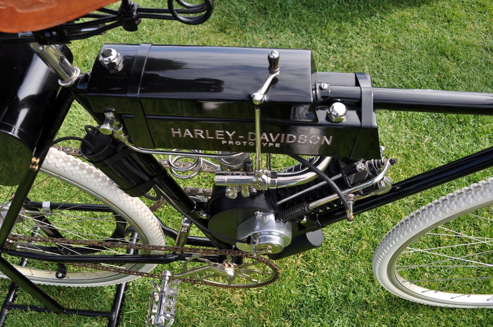 ART: 1901 tandem motor cycle, 1913 Iver Johnson motorcycle, 1909 Marsh ...