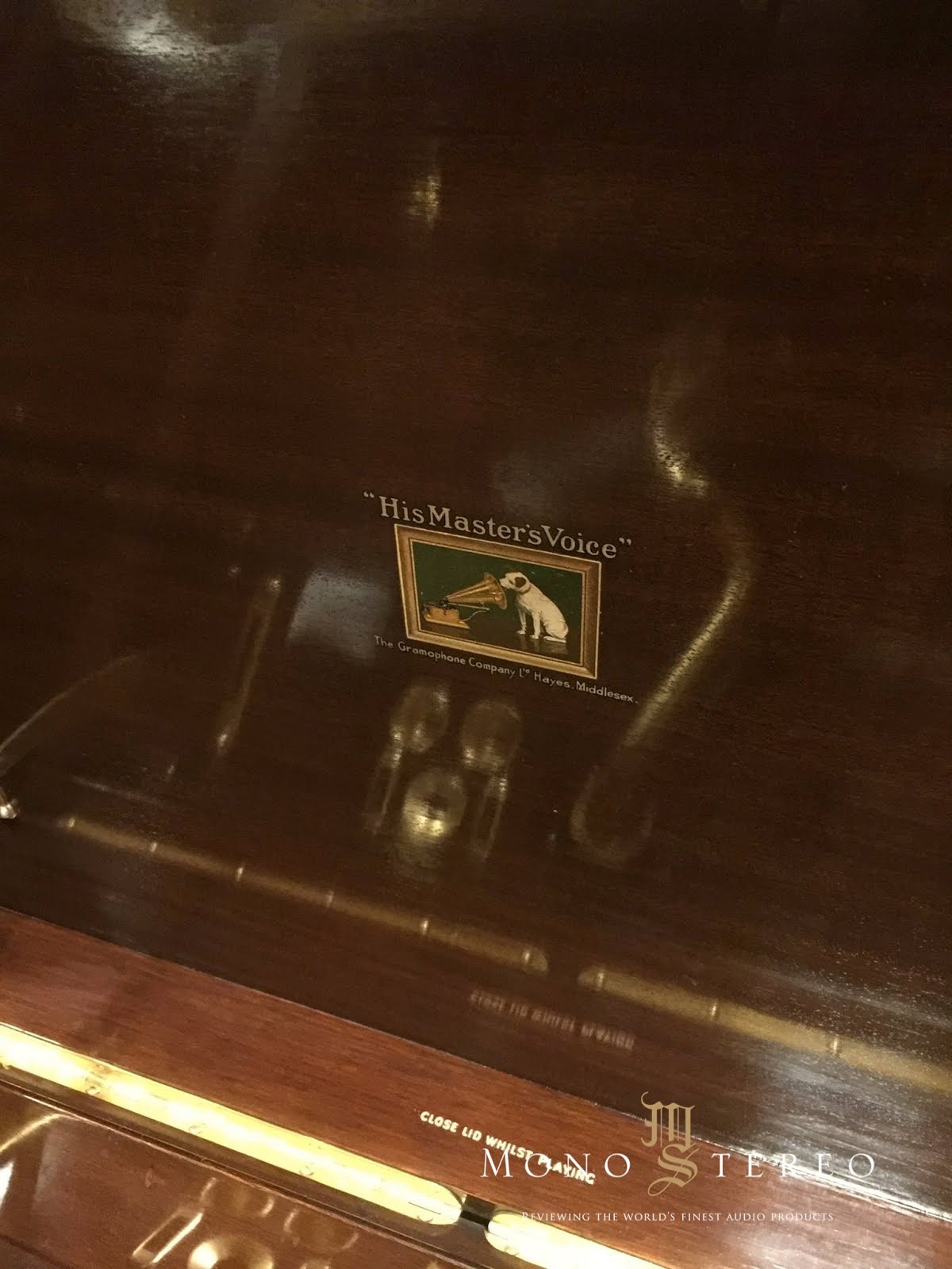 DS Master 1 in a very special analog company – Ultimate High-Fidelity