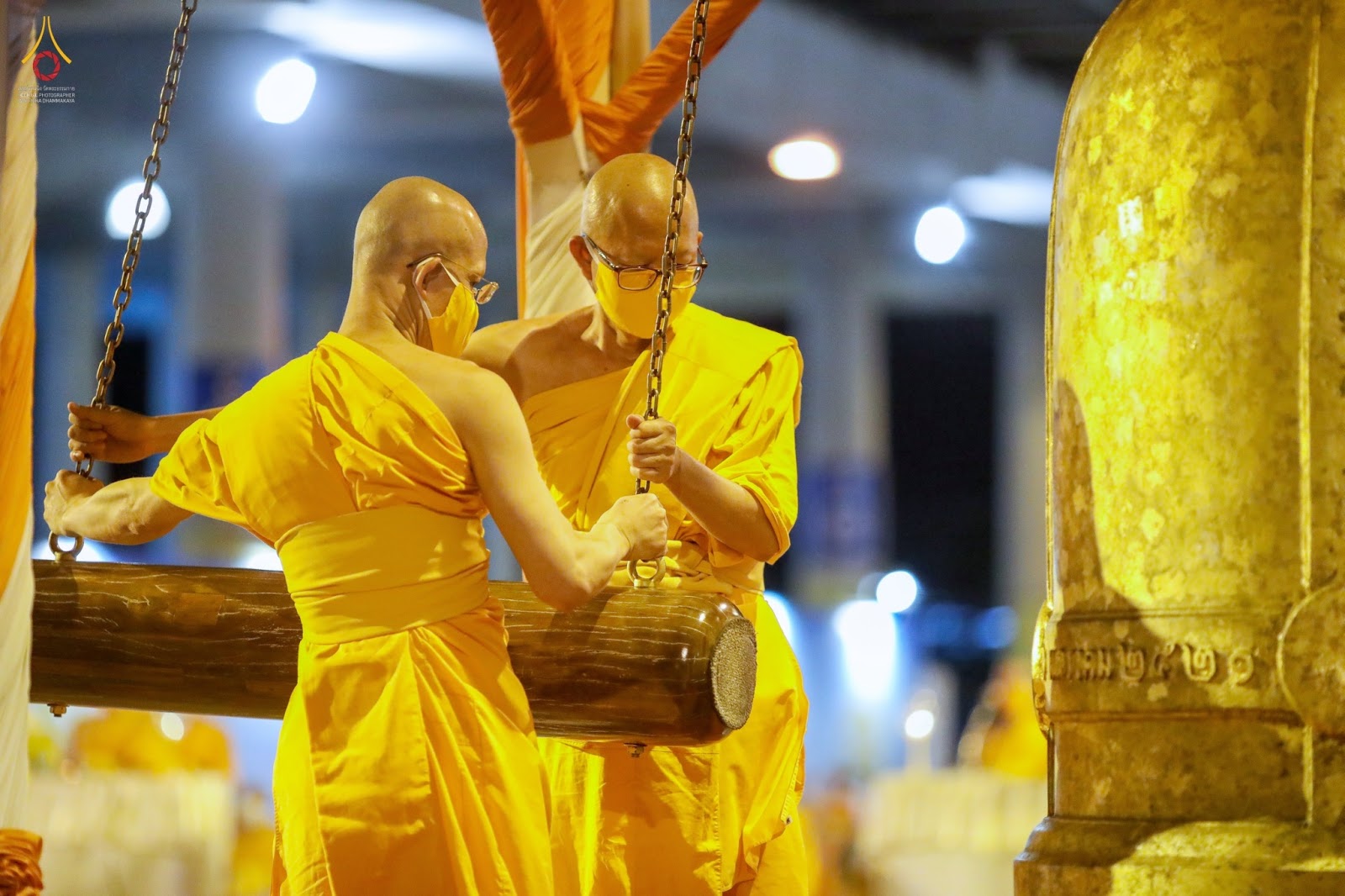 ภาพดี ภาพพระพุทธศาสนา - คณะสงฆ์และเจ้าหน้าที่ภายในวัดพระธรรมกาย ร่วมใจ ...