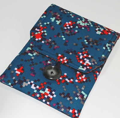 FreeSpirit Fabric: Cover your Kindle! Free Tutorial!