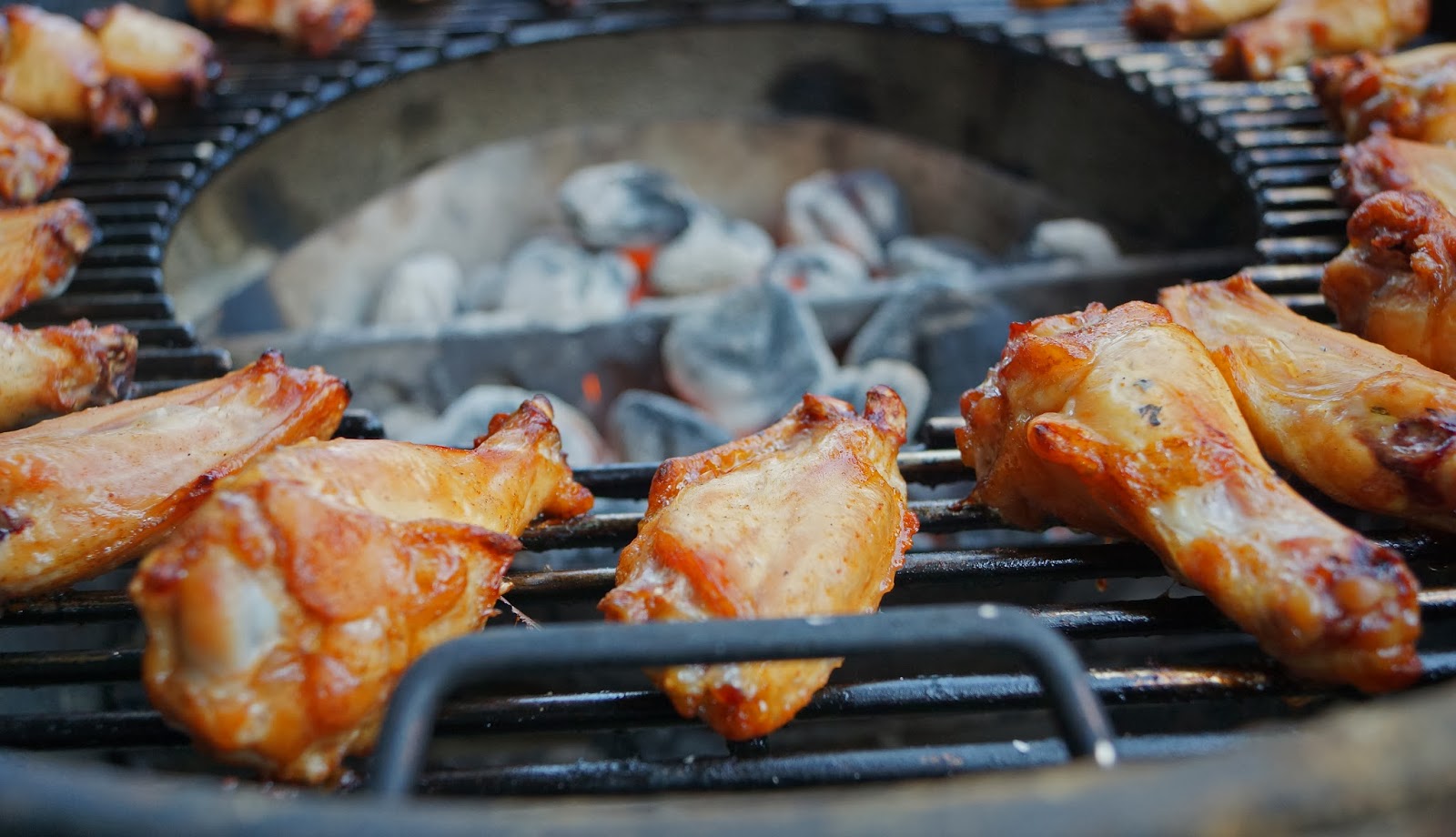 MAD MEAT GENIUS: WIND DING DAY