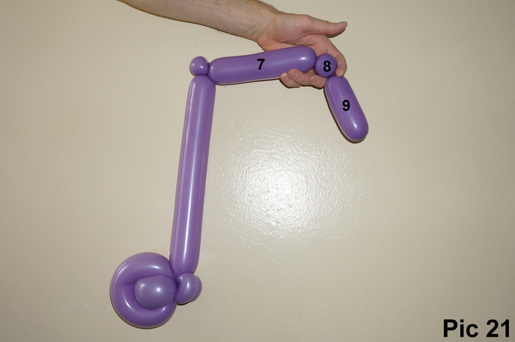 CLASSICAL: Music balloon notes