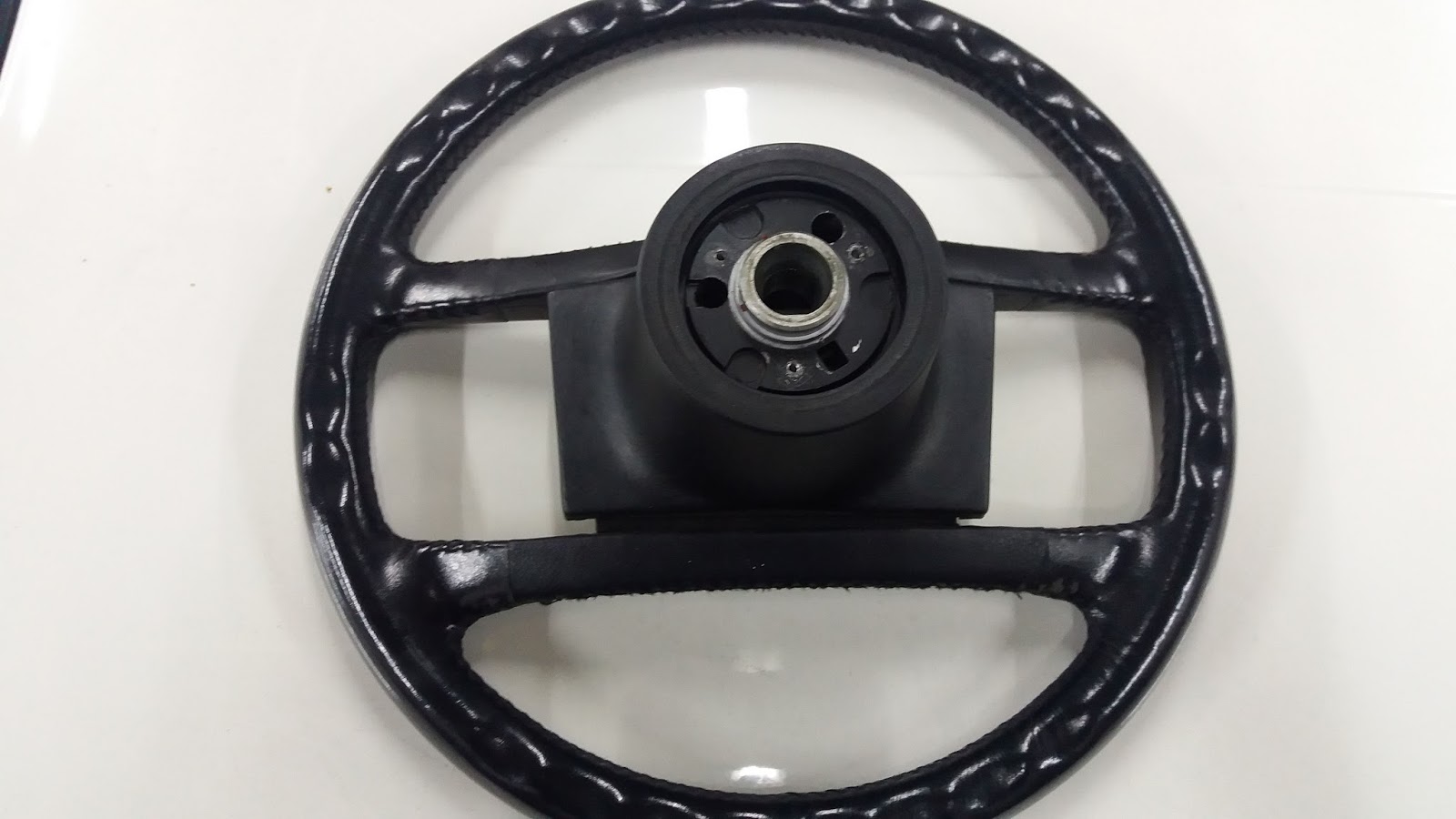 The Alpin Weiss-ach: Momo steering wheel: 2nd attempt