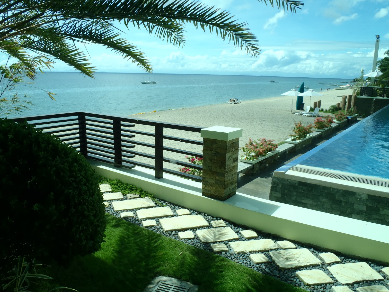 Ako si Blokoy: Acuatico Beach Resort - Laiya, Batangas
