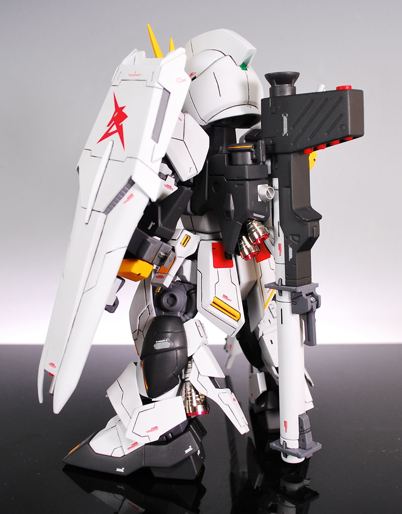Custom Build: SD x HG RX-93 nu Gundam