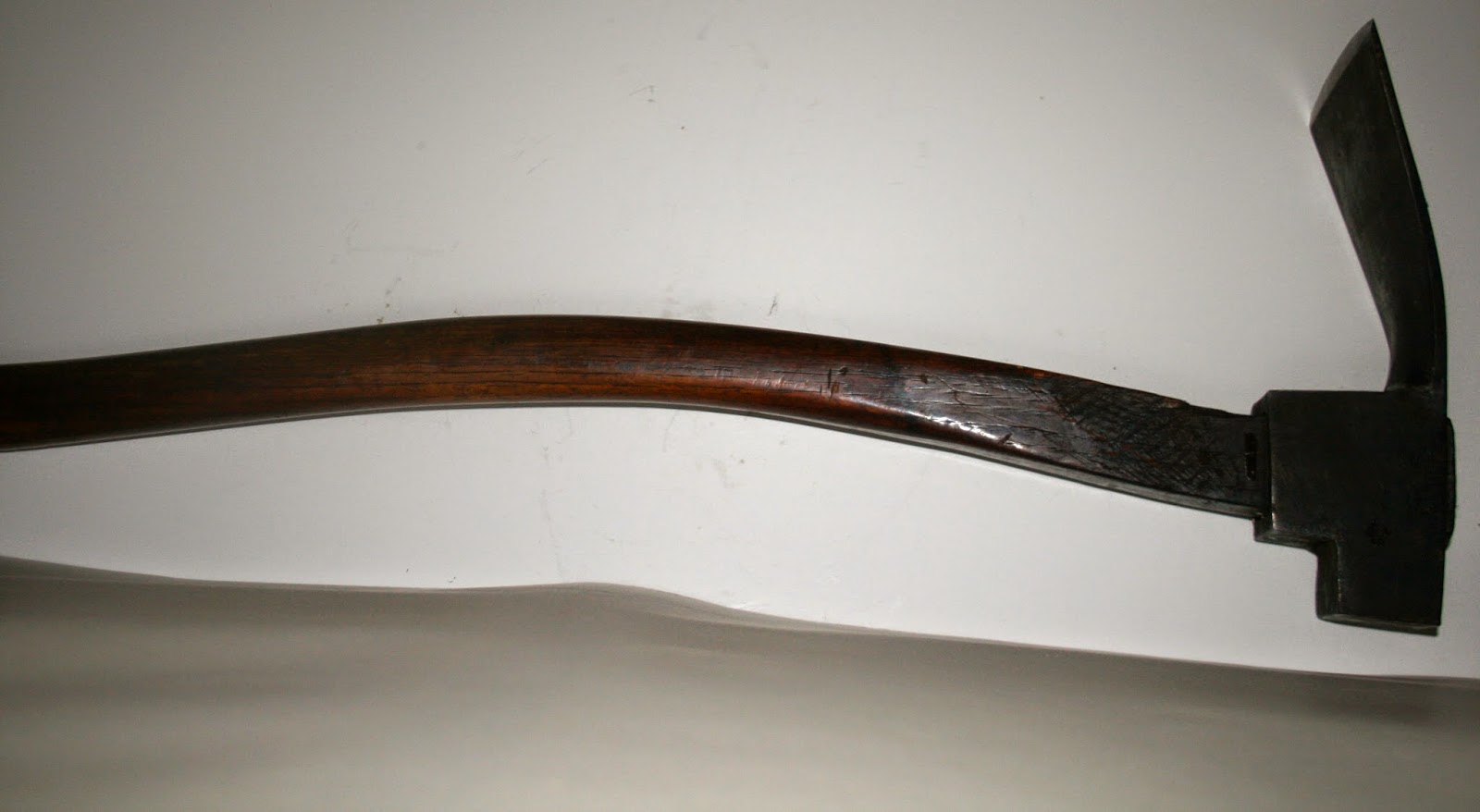 Tyrconnell Heritage Society: Toolbox Tuesdays - The Adze