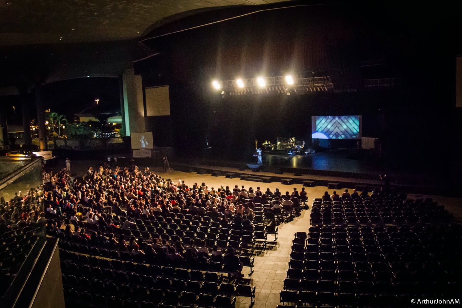What Goes Around : Brunei WCOPA Stars Perform in Jerudong Park