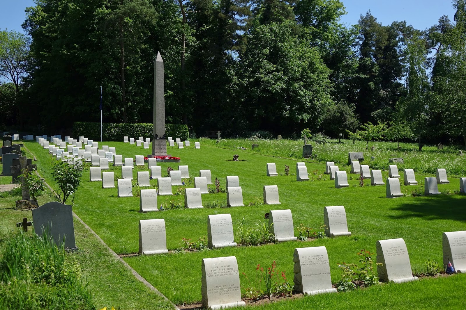 My Orange Brompton: Anzac Graves at St Mary's Church Harefield