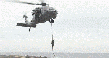 Saudi dies trying to fast rope from chopper