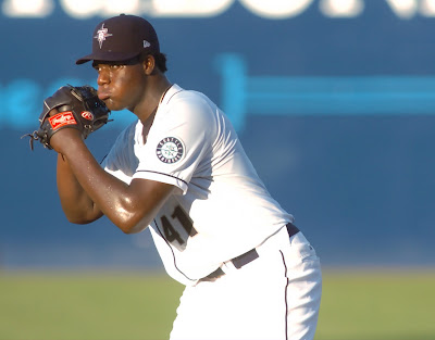 Barers of Maple Valley: Mariners Win Behind Pineda Shutout