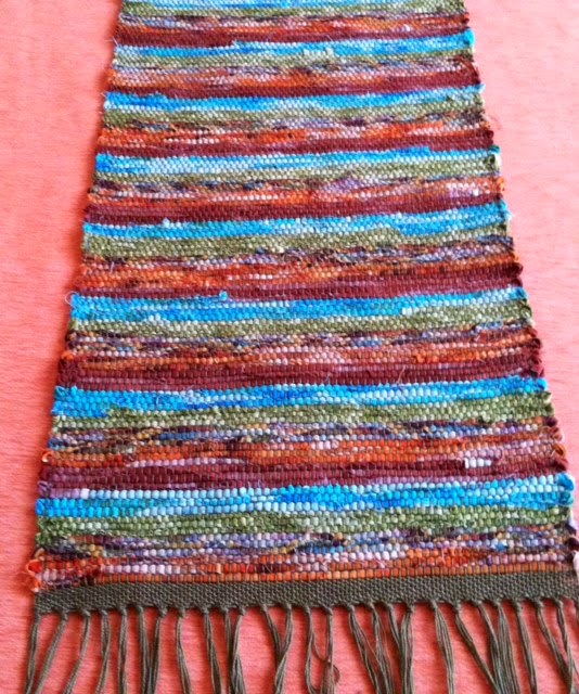 ZoZo Artwear by Lois Weaver: Easy Summer Weaving - Fabric Strip Table ...
