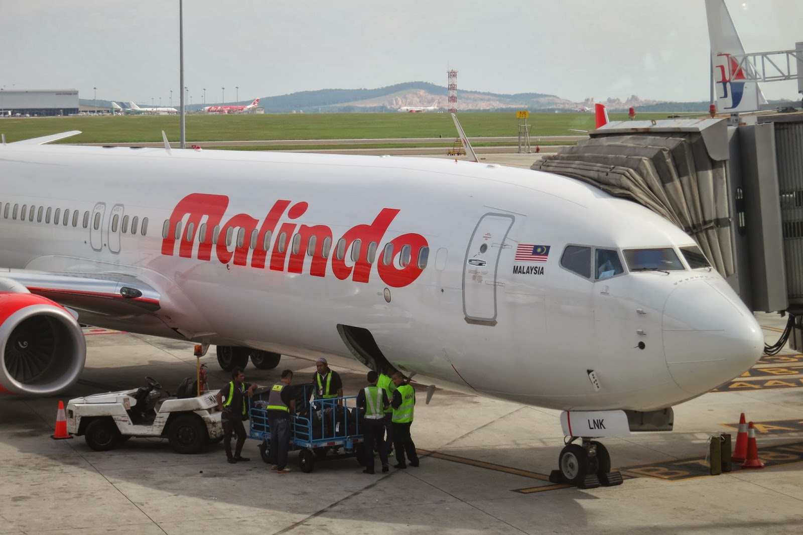 Charles Ryan's Flying Adventure: Discovering Malindo Air For The First ...