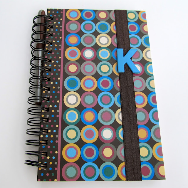 Craftaphile: A Monogrammed Book Band