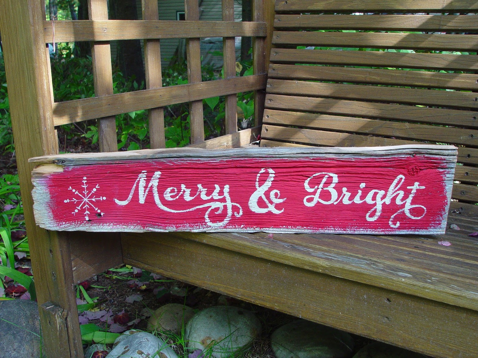 The Creative Pointe: Barn Wood Christmas Sign