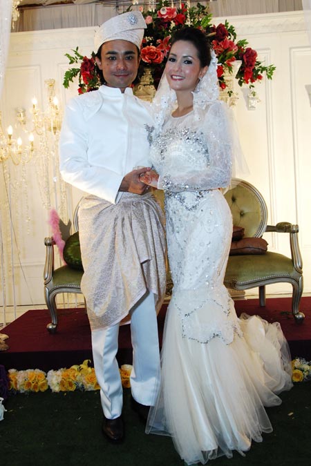 MYARTIS.COM | MYARTIS | MY | ARTIS: MAJLIS RESEPSI YASMIN DAN SHA'ARIN