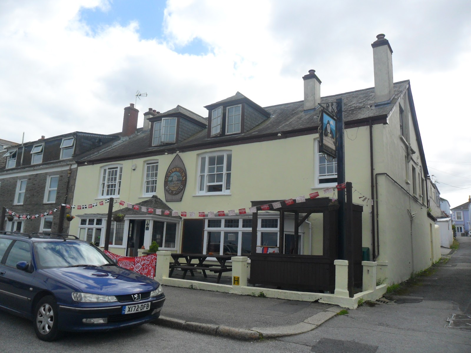 The Never Ending Pub Crawl: Falmouth Holiday Day 1 Saturday 12th August ...