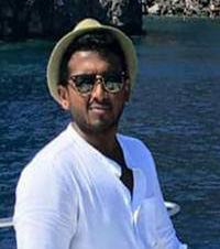 මහින්දානන්දගේ පුත් කනිෂ්කත් බීලා ඩ්‍රයිව් කර පොලිසියට හසුවේ