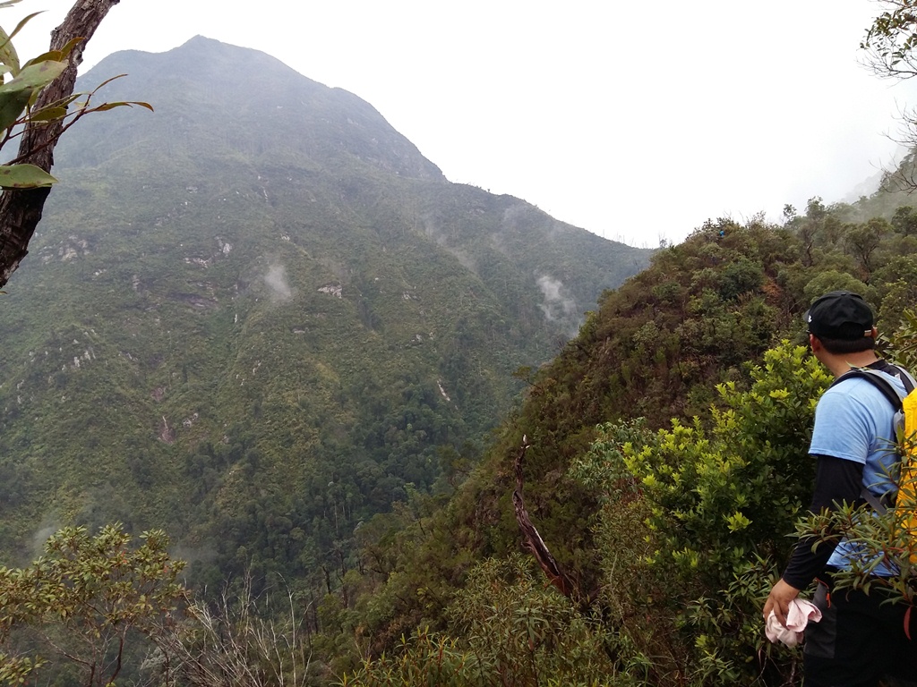 JaLaN-JaLaN: GUNUNG KENDERONG-KERUNAI (K2) : Pemandangan Awan Karpet ...