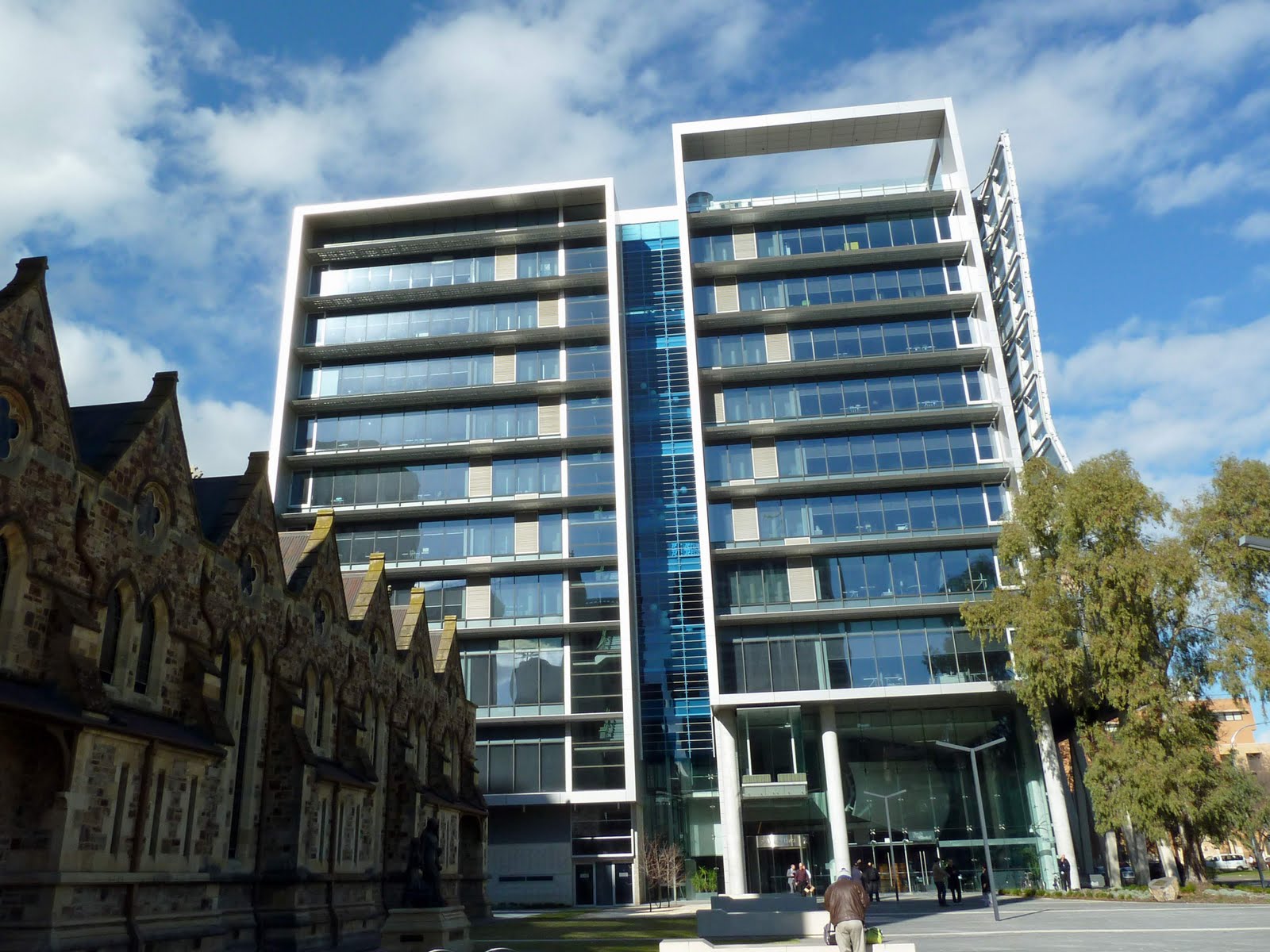 Adelaide 2010 - SA Water House