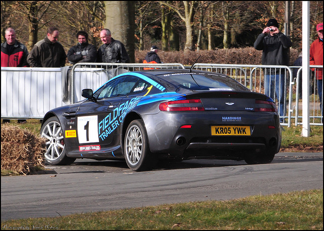 TOTAL CARRO-ASTON -aston-martin-v8-vantage-rally-gt